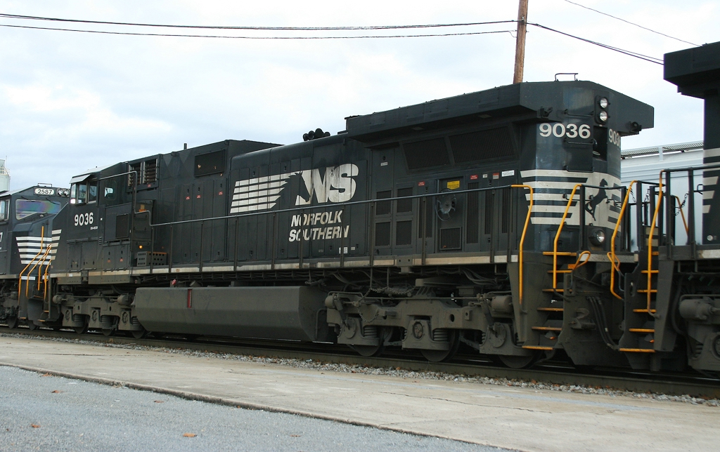 NS 9036
